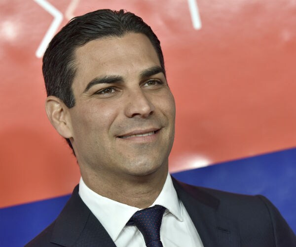 Miami Mayor Suarez: City Closer 'Every Day' to Stay-Home Order ...