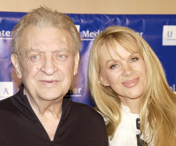 Rodney Dangerfield's Biggest Regret Revealed by His Widow | Newsmax.com