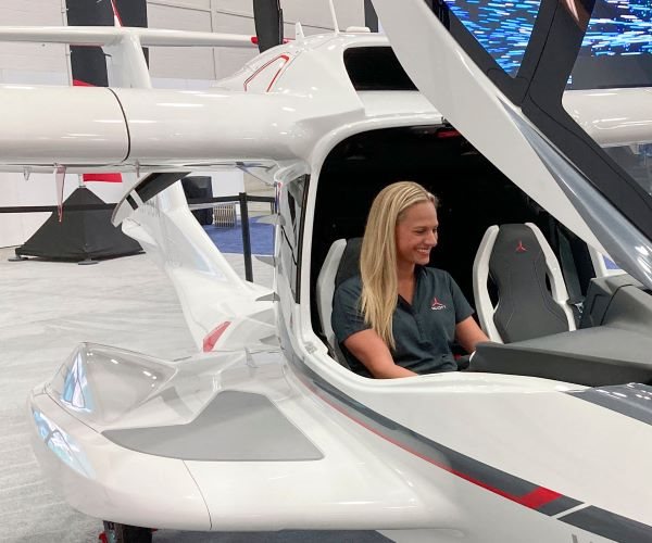Revamped Detroit Auto Show Features Flying Tech | Newsmax.com