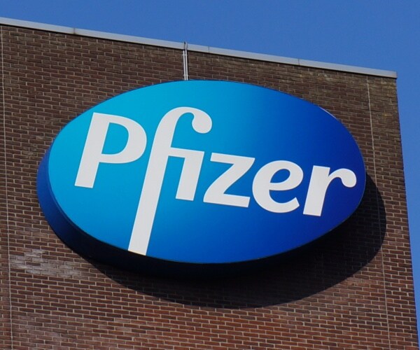Pfizer Begins Shipping COVID-19 Vaccine To US From Belgium | Newsmax.com