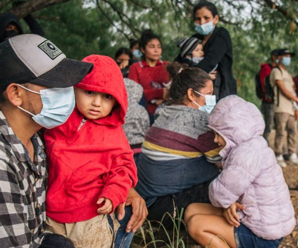 Dem Texas Mayor: 'Ignored by Federal Govt' on Border | Newsmax.com