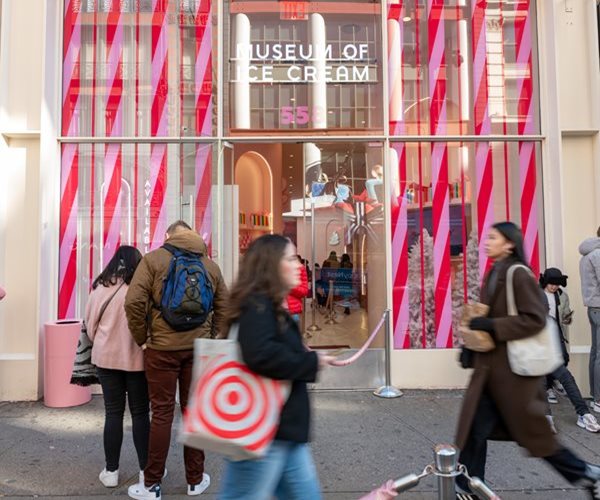 US Consumer Sentiment Rises Solidly in January | Newsmax.com