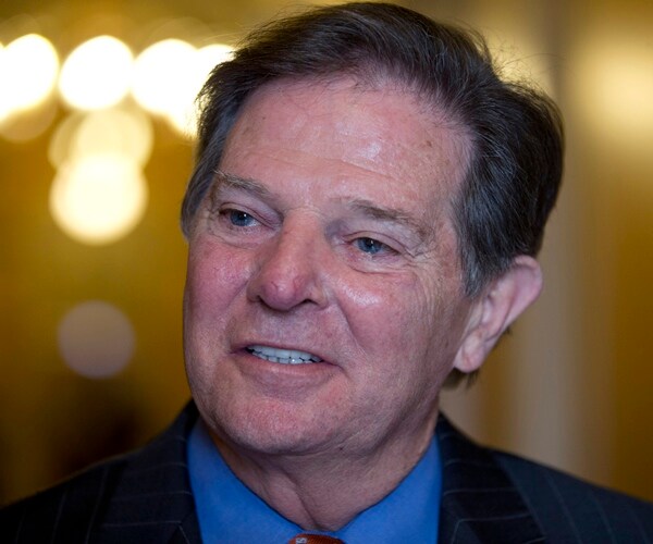 Tom DeLay Slams 'Disturbing' AT&T-Time Warner Deal | Newsmax.com
