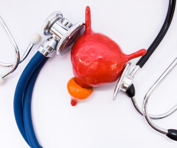 Pretzel-Shaped Device Cures Bladder Cancer | Newsmax.com