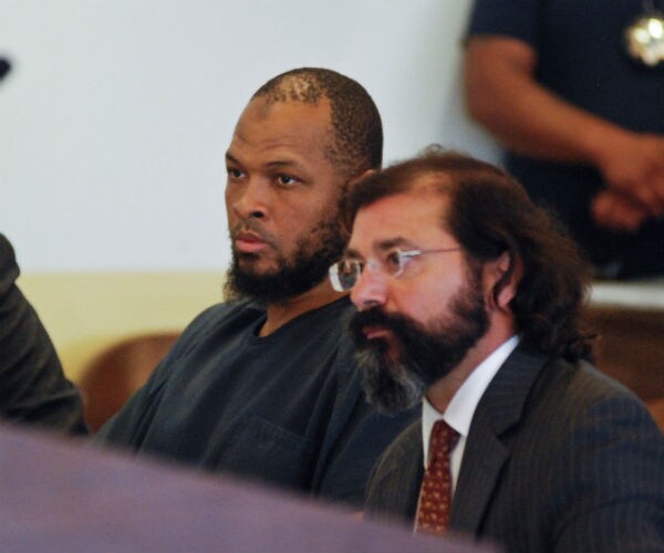 New Mexico Judge Ignores Security Threats by Granting Bail | Newsmax.com