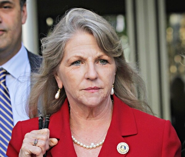 Ex-Virginia First Lady Maureen McDonnell Sentenced to 1 Year | Newsmax.com