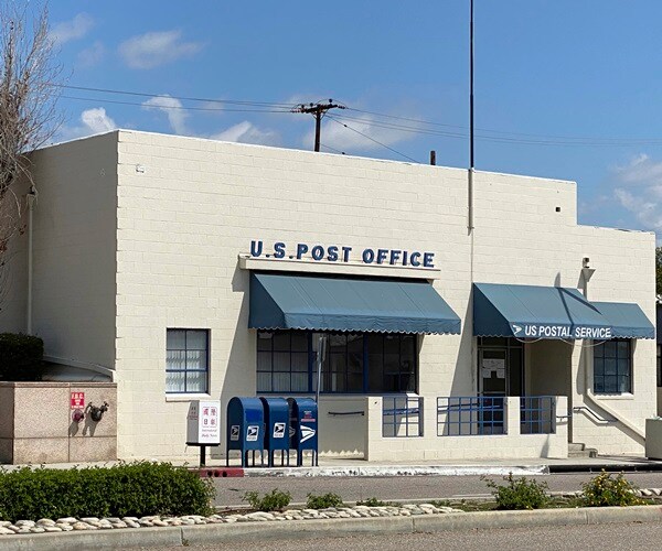 Trump Rejects Massive Bailout for US Postal Service | Newsmax.com