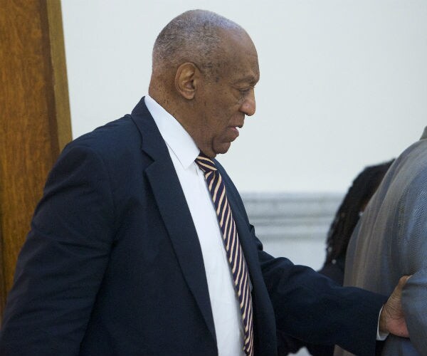 Cosby Hires Michael Jackson's Lawyer for Sex Assault Retrial | Newsmax.com