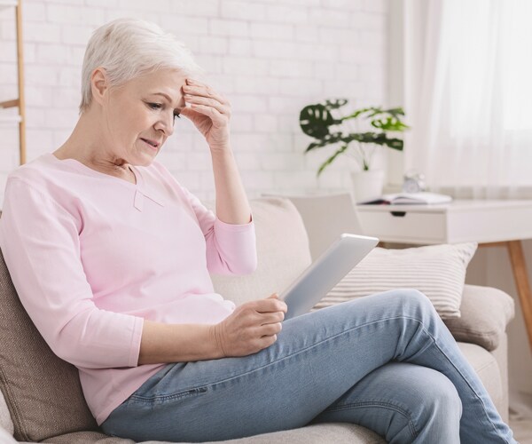 Memory Tests for Seniors May Not Be Effective for Women | Newsmax.com