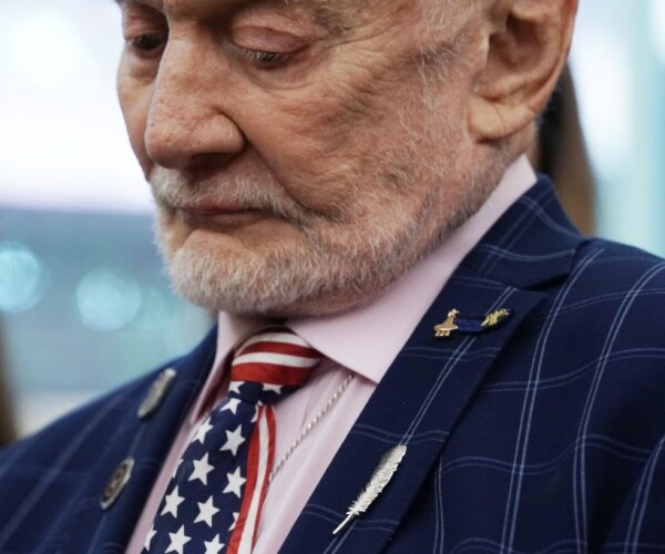 Buzz Aldrin to Newsmax: Admired Stars, Now to Get 'One on Each Shoulder ...