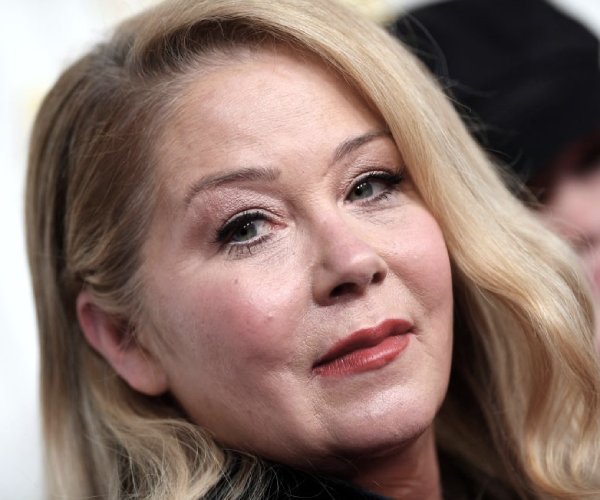 Acting Future Unclear for Applegate as She Fights MS | Newsmax.com