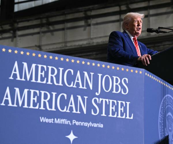 Trump Returns Pa. Steel to Backbone of U.S. | Newsmax.com