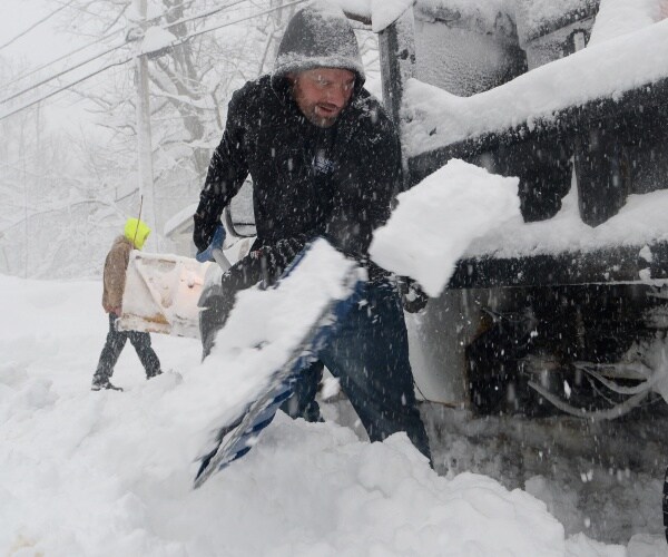 Winter Storm Could Bring 2 Feet of Snow to Northern US This Week ...