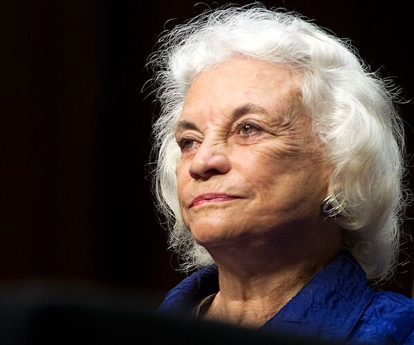 Supreme Court, Public Pay Tribute to Sandra Day O'Connor | Newsmax.com