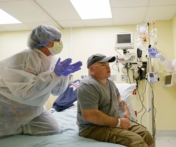 Tests Suggest Scientists Achieved 1st 'in Body' Gene Editing | Newsmax.com