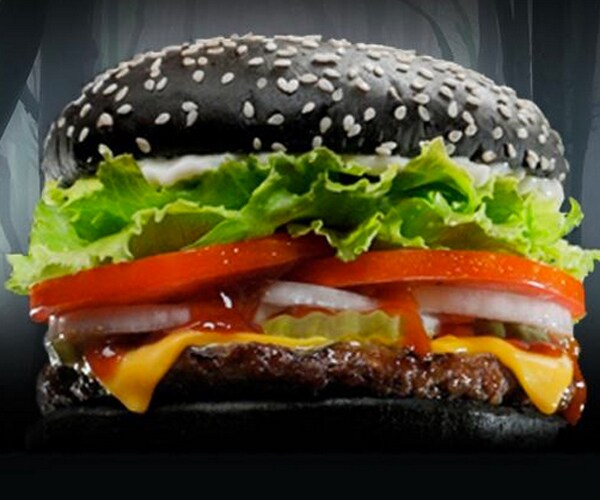 Burger King Says Halloween Whopper Is Safe Even Though It Turns Your ...