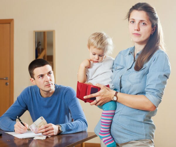 Parents Say They'd Sacrifice Retirement to Send Kids to College ...