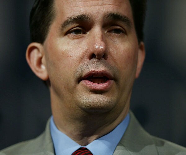Scott Walker: I'm Going to Talk About Hillary Clinton | Newsmax.com