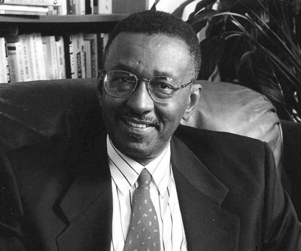 Economist, Syndicated Columnist Walter E. Williams Dies | Newsmax.com