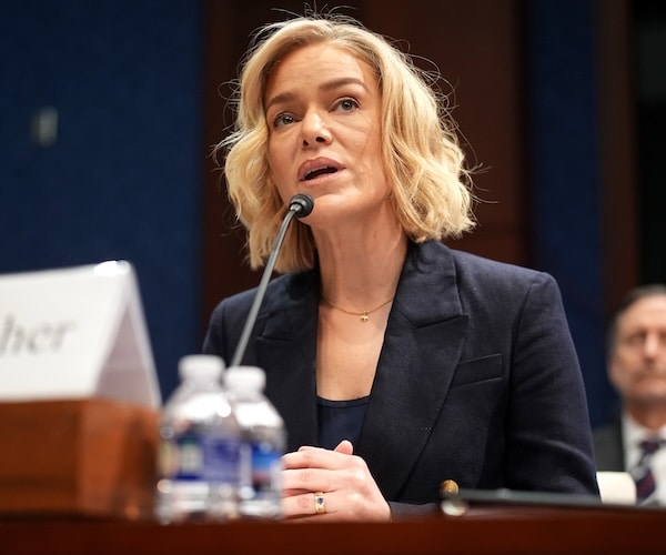 Senate Votes on NPR, PBS Cuts This Week, MRC Urges Calls | Newsmax.com