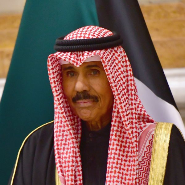 Crown Prince Becomes Oil-rich Kuwait's New Ruling Emir | Newsmax.com