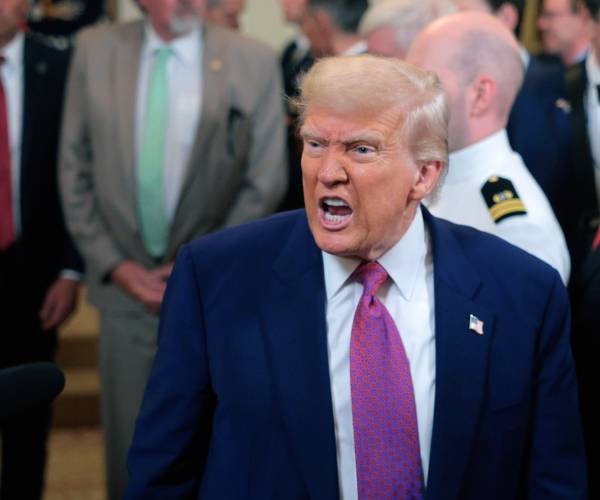 Judge: Trump's Asylum Changes Exceeded His Authority | Newsmax.com