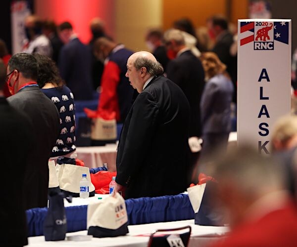 Health Officials Scold RNC About Masks During Roll Call Vote | Newsmax.com