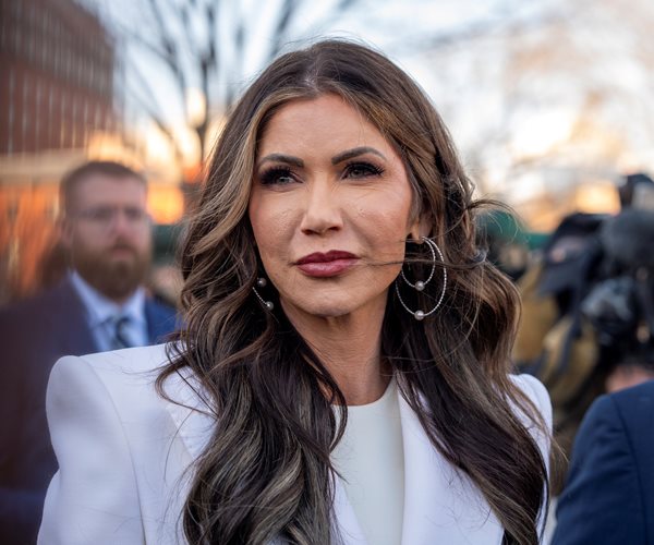 Noem Pays Respects to Yaron Lischinsky on Israel Visit | Newsmax.com