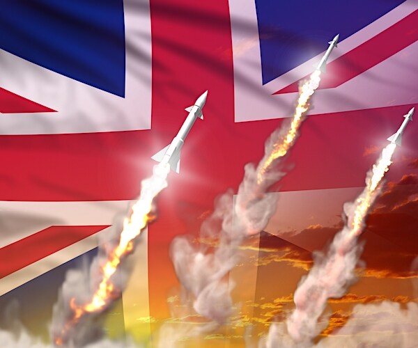 Britain's Nuclear Deterrent Missile System Misfires During Test ...