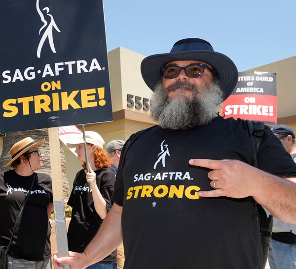 Michael Busler: Labor Strikes Unleash Wage-Price Spiral | Newsmax.com