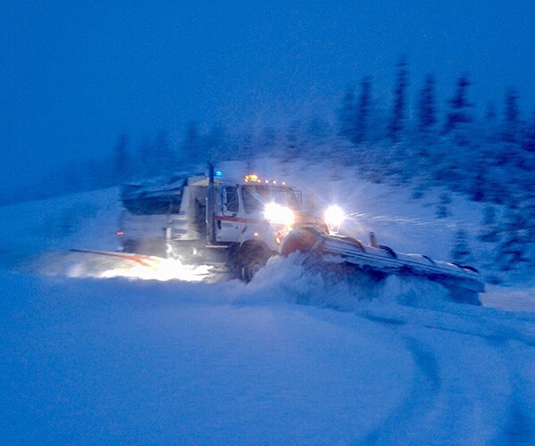 Extreme Alaska Snowfall: 40 Inches in 12 Hours | Newsmax.com