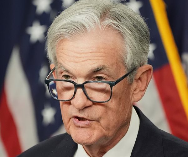 Powell Defends Fed's Handing of COVID Pandemic in Princeton Speech ...