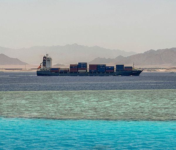 Red Sea Attacks Disrupt Oil Trade Through Suez Canal | Newsmax.com