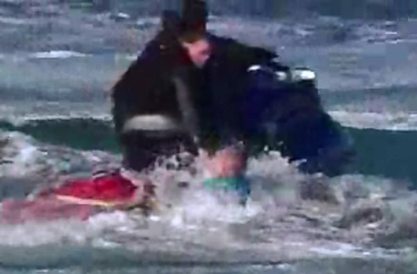 Pro Surfer Mick Fanning Fighting Off Shark Attack Caught on Video ...