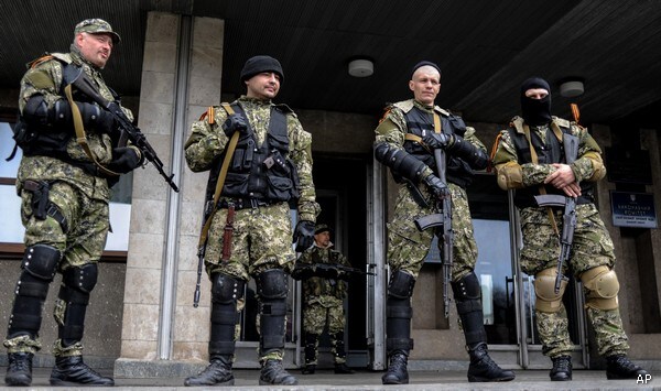 Separatists Ignore Ultimatum, Tighten Grip on East Ukraine | Newsmax.com