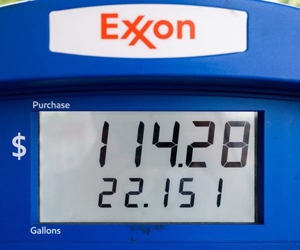 Groceries, Gas, Rent Drive Inflation up to 3% | Newsmax.com