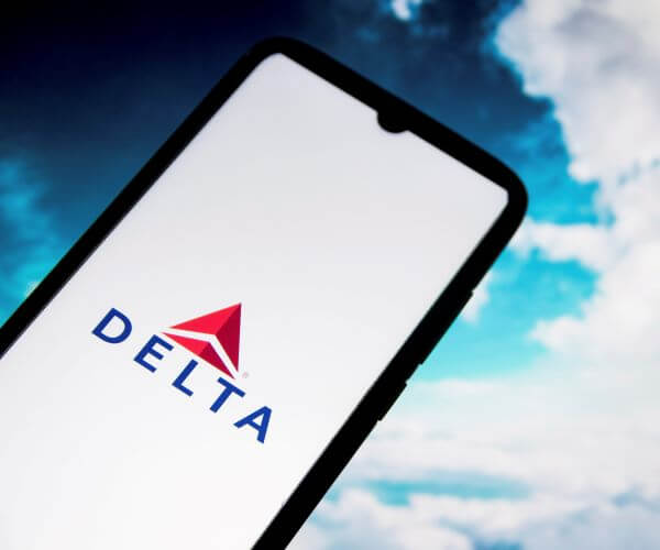 Delta Sees Strong Q4 Despite Flight Disruptions | Newsmax.com