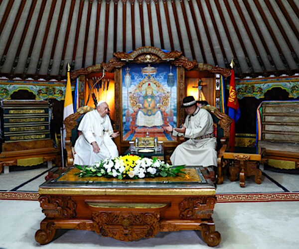 Pope Pitching Catholicism to Mongolia, China | Newsmax.com