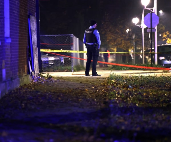 Chicago Shooting: 7-Year-Old Dead, Many Wounded | Newsmax.com