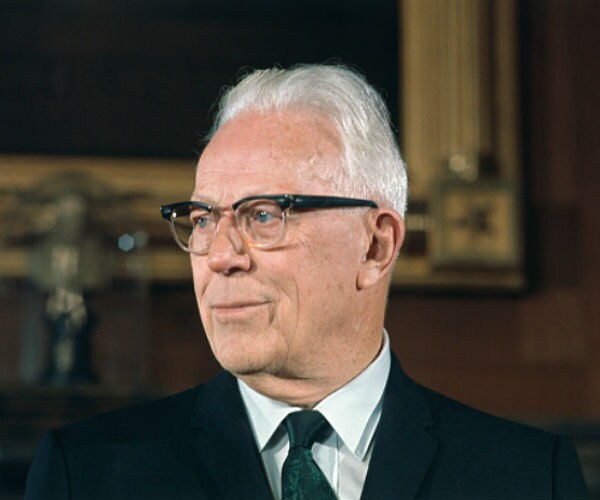 Justice Earl Warren Gets New Navy Ship Named After Him | Newsmax.com
