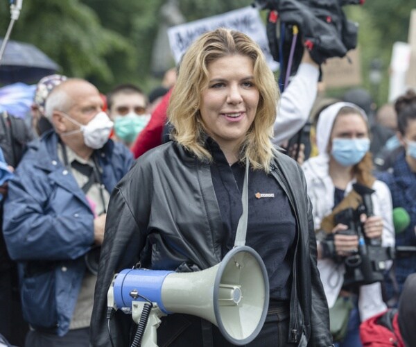 Ukraine's Kira Rudyk: Fighters' Morale High After US, UK Ship Weapons ...