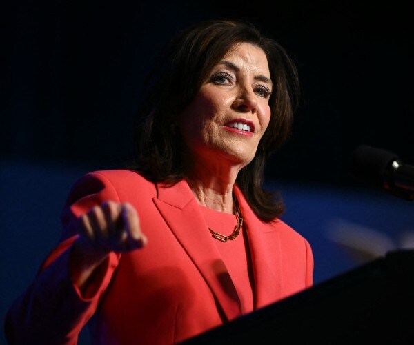 Hochul, an Ineffective Political Chameleon | Newsmax.com