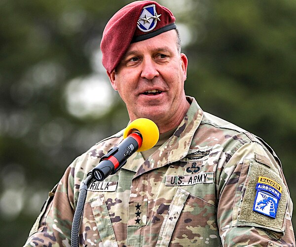 Biden Taps Army Lt. Gen. Erik Kurilla to Lead Central Command | Newsmax.com