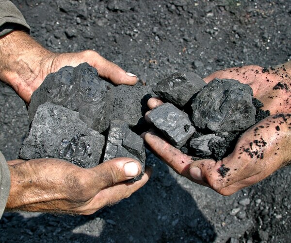 It's the Best Time to Own Some Stock in a Dying U.S. Coal Miner ...