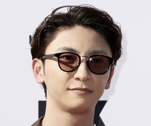 Japanese Pop Star Shinjiro Atae Comes Out as Gay | Newsmax.com