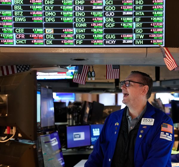 Futures Bide Time With Focus on More Data, Fed | Newsmax.com