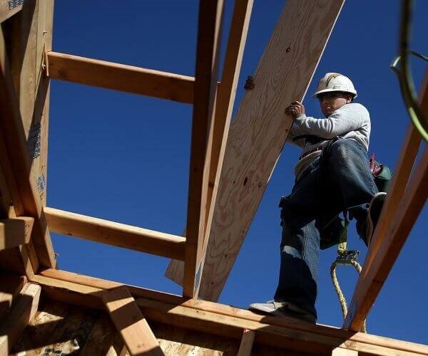 US Homebuilder Sentiment Rises to 10-Month High | Newsmax.com