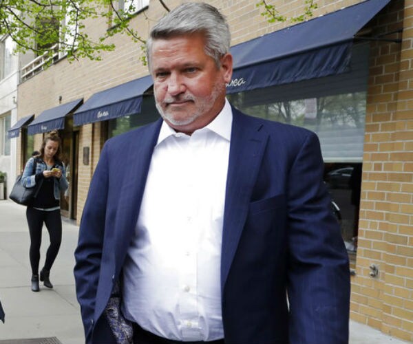 Trump Names Former Fox Executive Bill Shine to White House Job ...