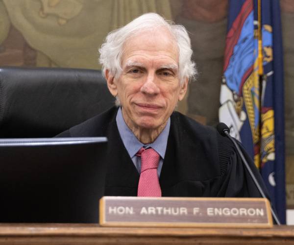 New York Judge Slaps Gag Order on Trump Lawyers | Newsmax.com