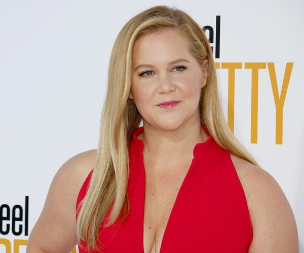 Amy Schumer Reveals Cushing's Syndrome Diagnosis | Newsmax.com